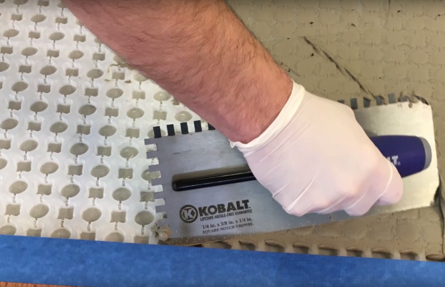 Uncoupling membrane for ceramic tile and stone - Coverings
