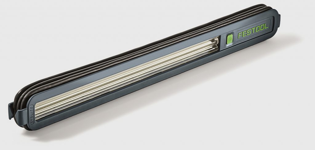 Surface inspection light with 1,500 lumens reveals defects - Coverings