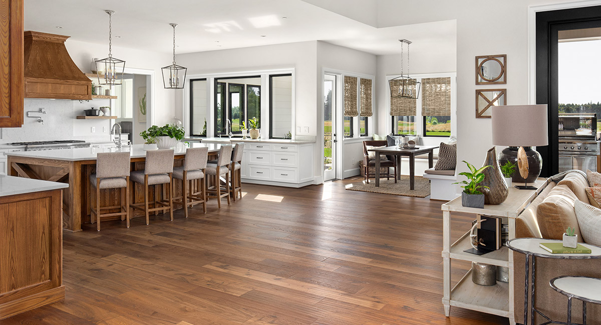 What to Expect with Reclaimed Wood Flooring Coverings
